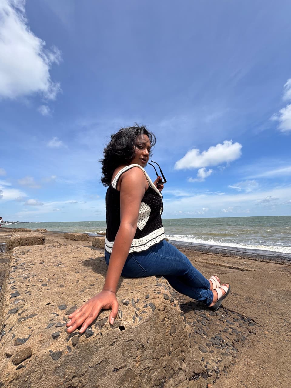 Eshika Dey: শাহরুখ-পুত্র আরিয়ানের ডেবিউ সিরিজের ক্লাইম্যাক্স সিনে ...